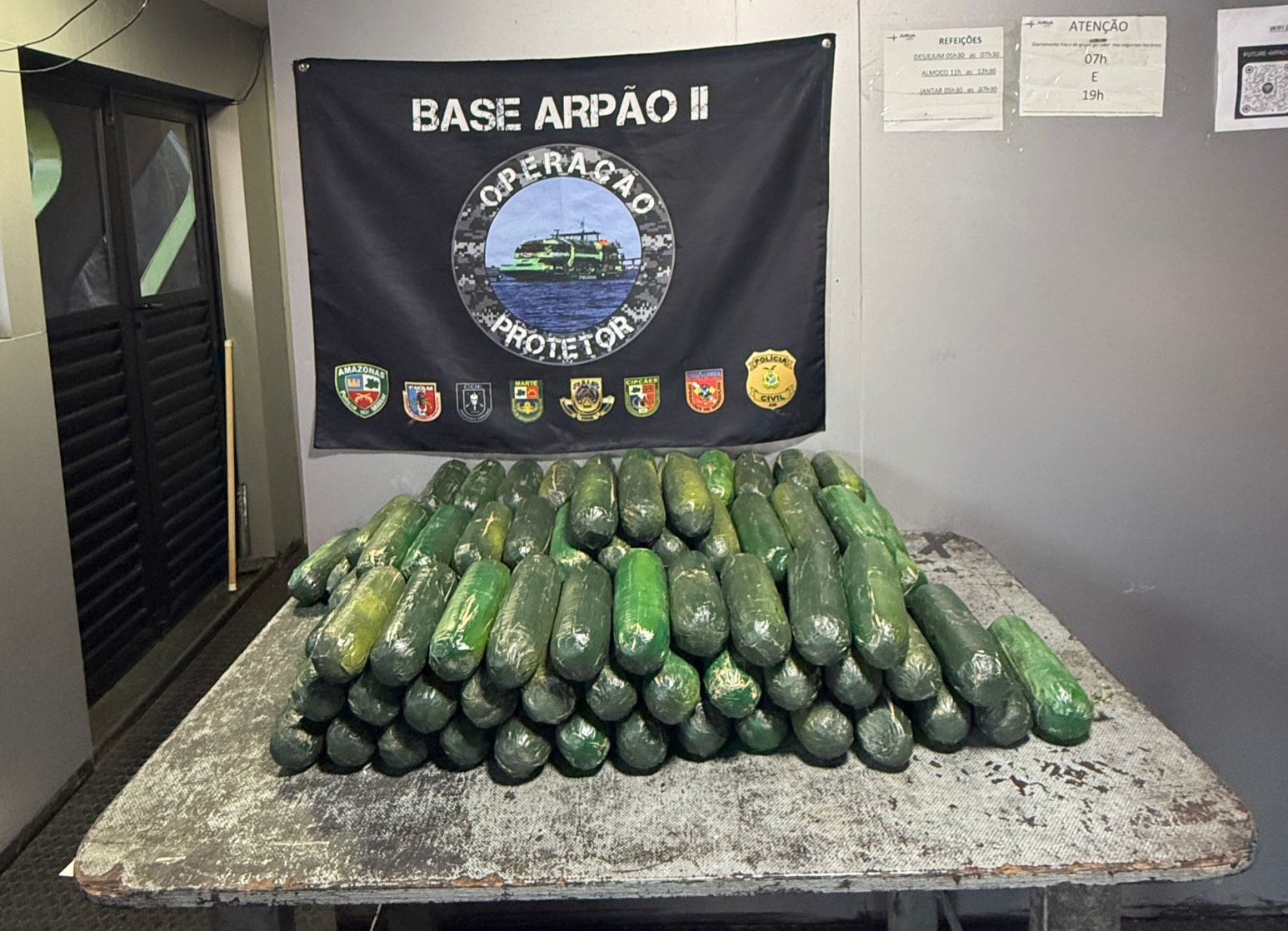 Base Arpão 2: PMAM apreende pasta-base de cocaína avaliada em mais de R$ 3,5 milhões em Coari ...